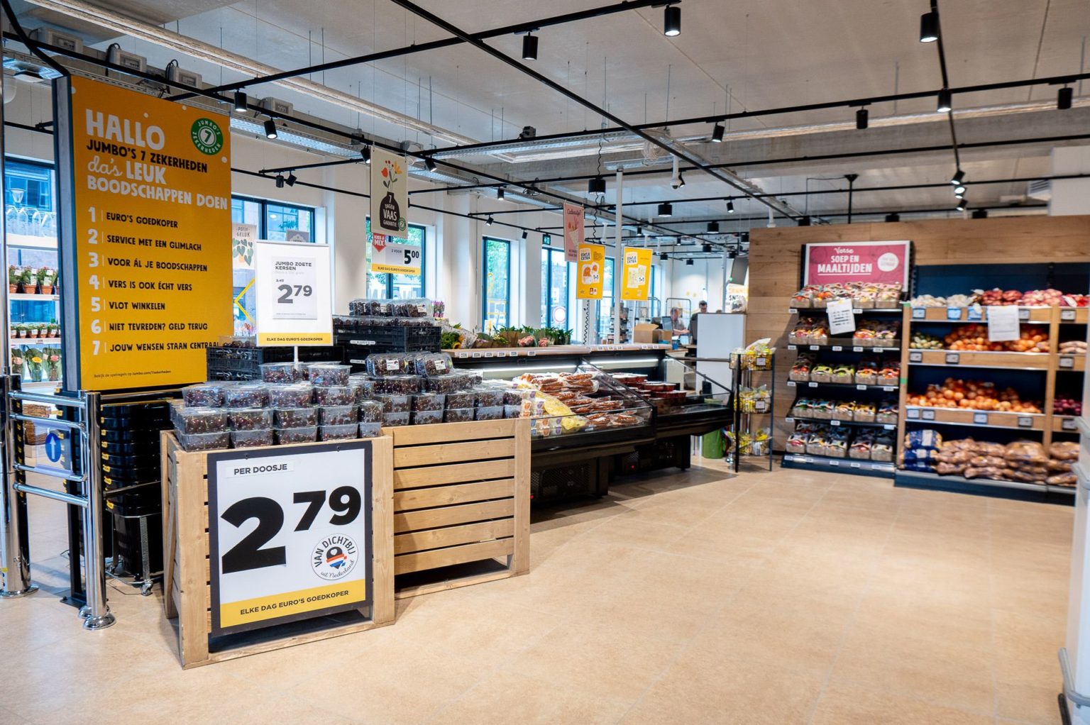 Jumbo Roel Heerschap heeft nieuwe winkel in Nederweert geopend