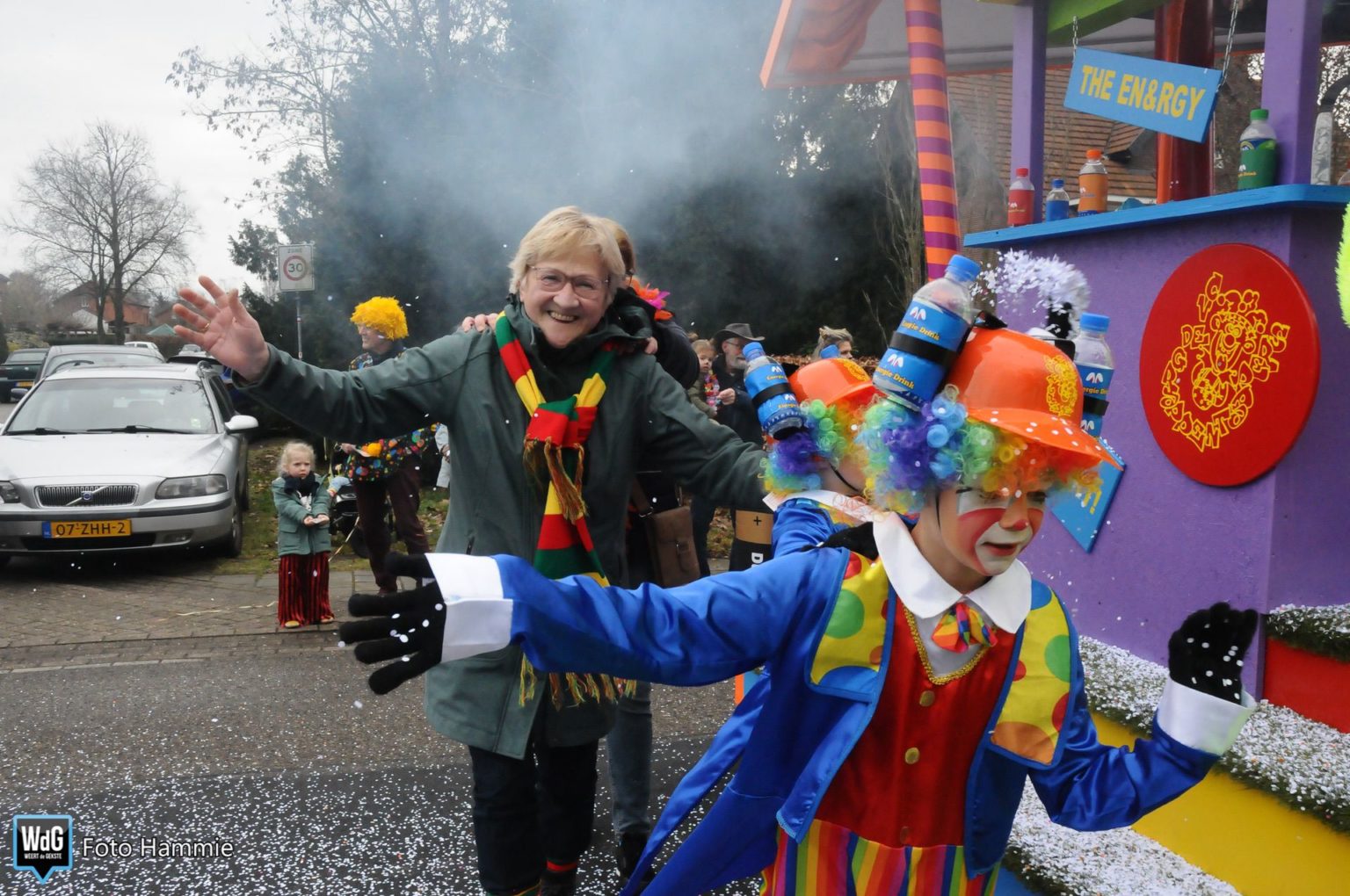 Optocht Heiknuuterrijk in beeld