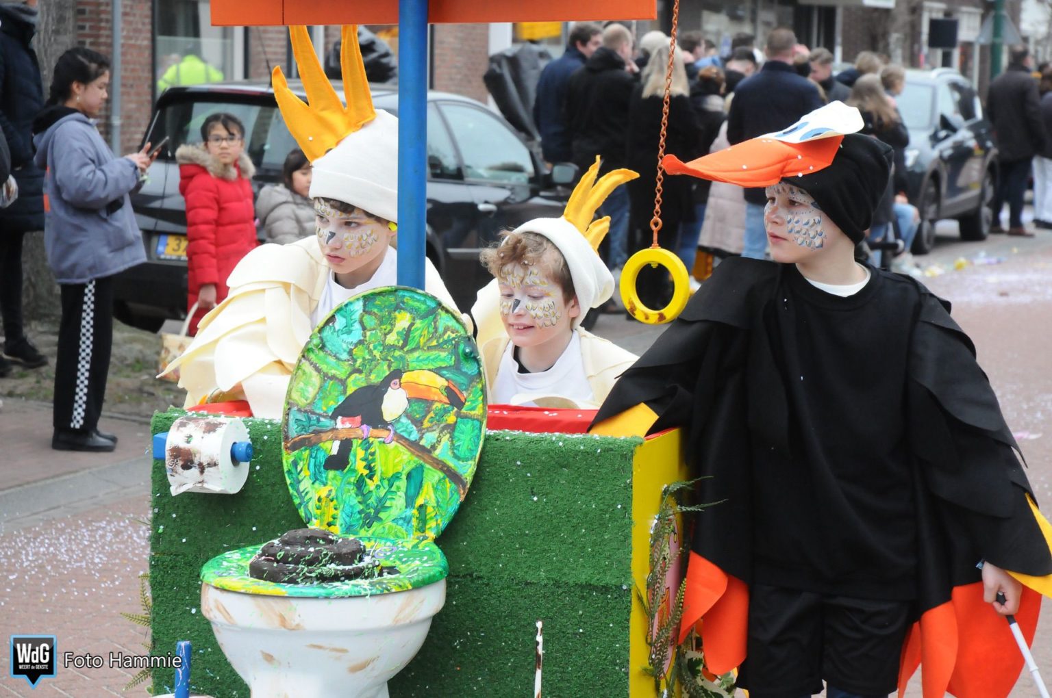 Optocht van De Toeters uit Budel-Schoot in beeld