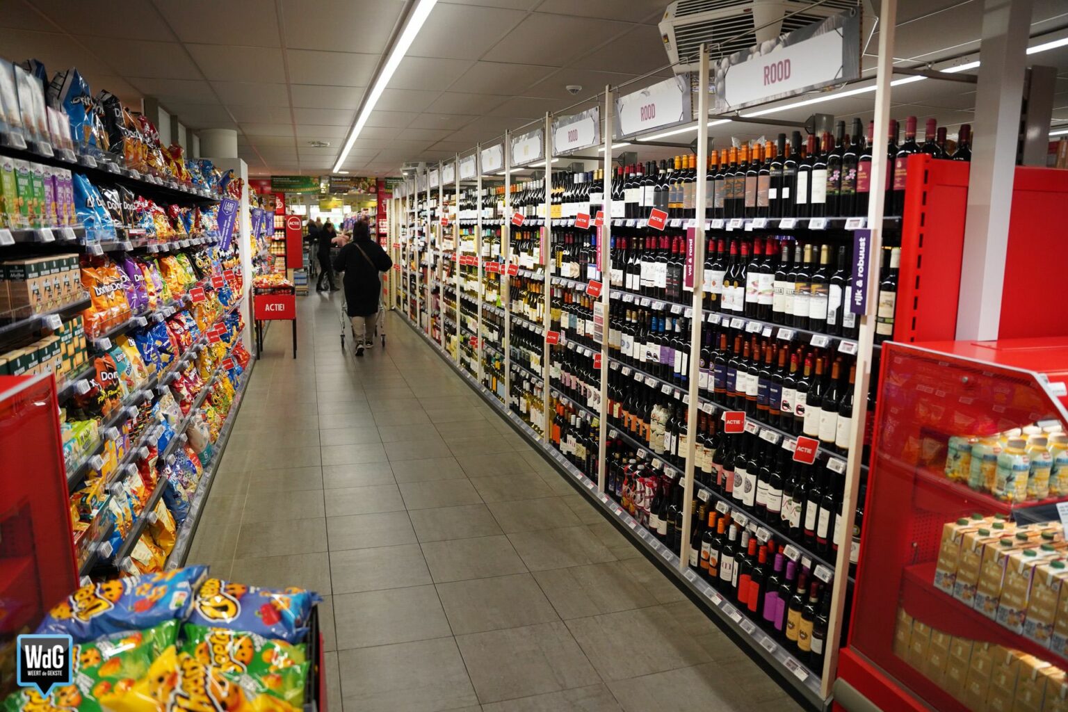 PLUS-supermarkt in Weert feestelijk geopend