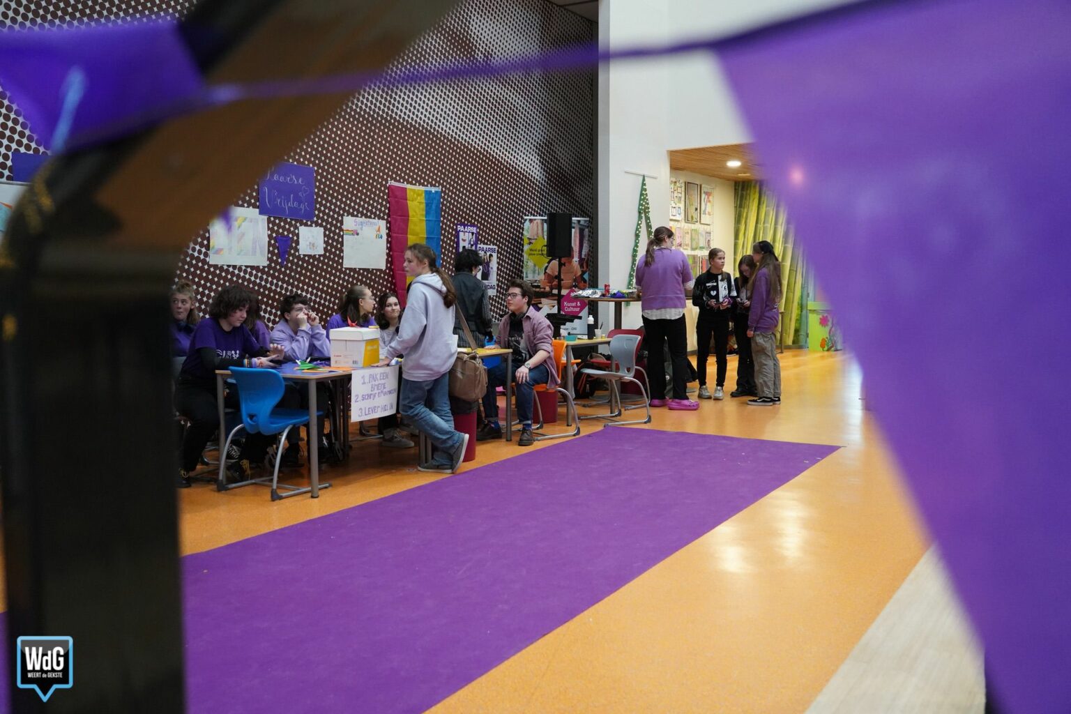 Paarse Vrijdag: in het paars naar school