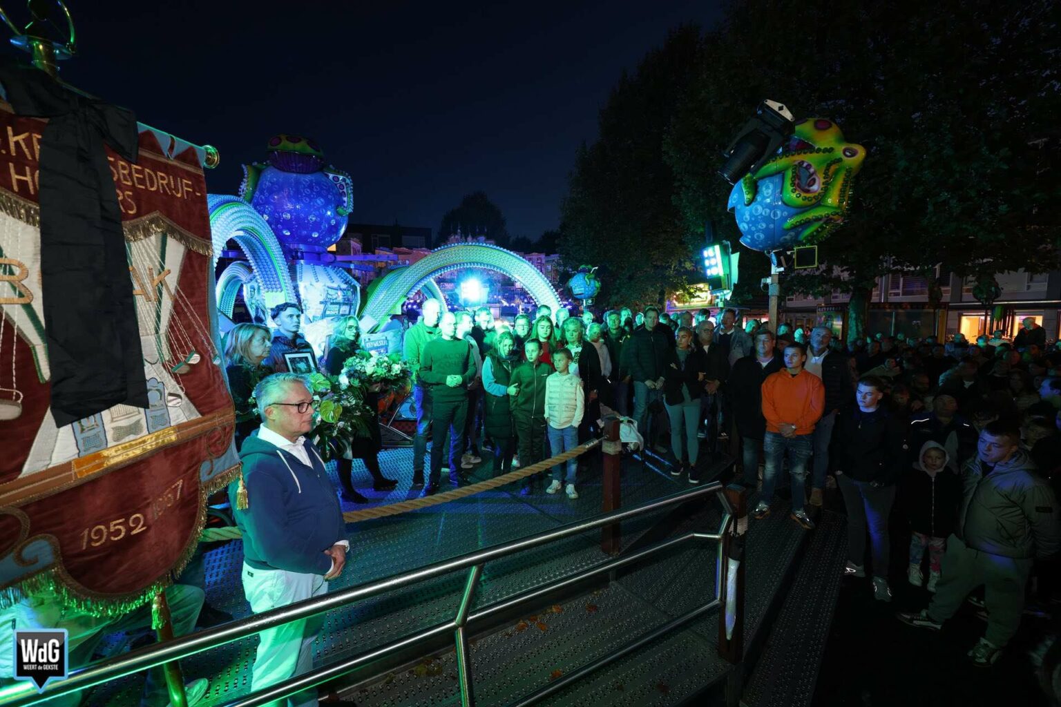 Twee minuten stilte op kermis voor overleden Hans van Tol jr.
