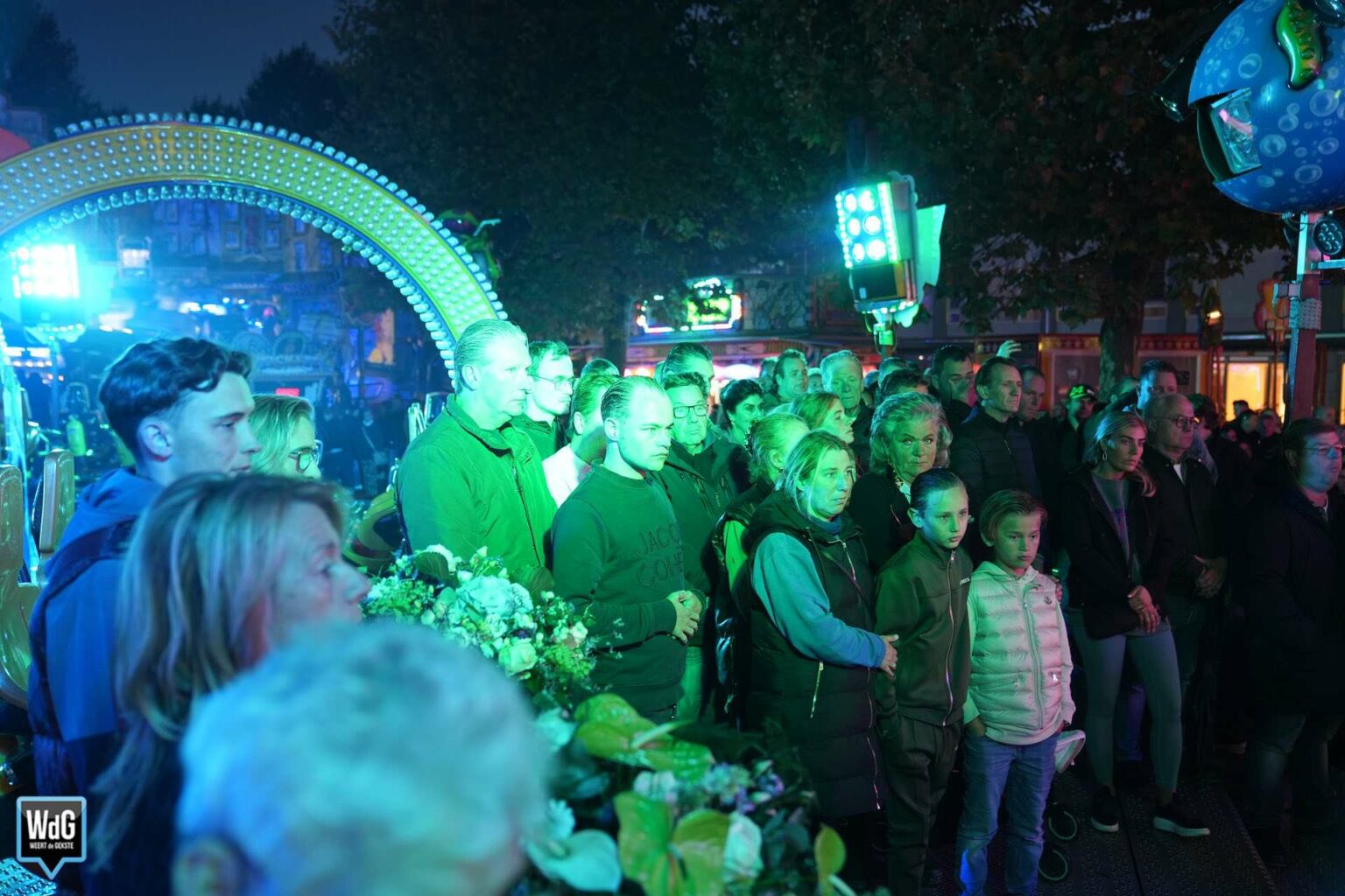 Twee minuten stilte op kermis voor overleden Hans van Tol jr.