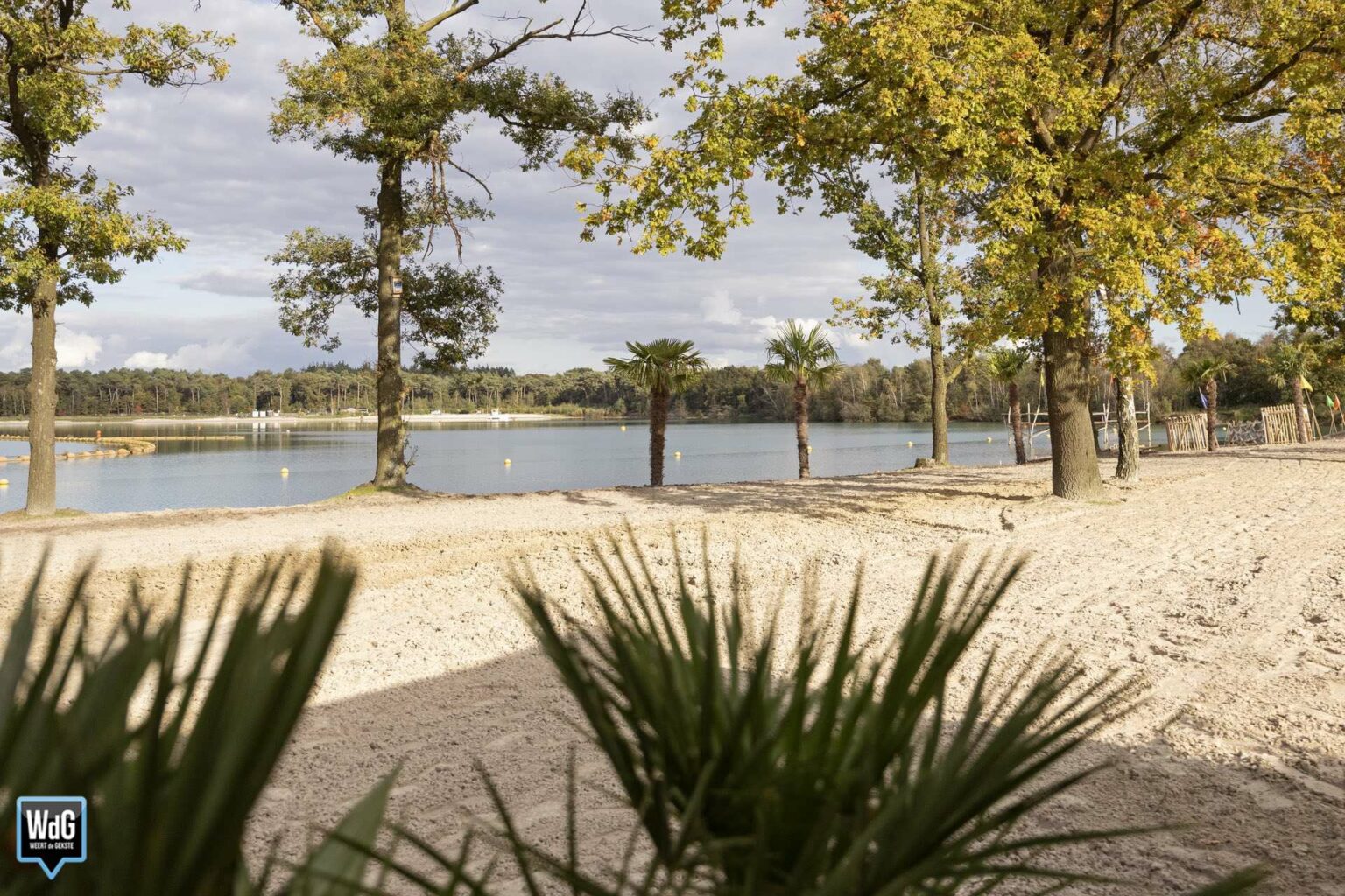 Nieuwe outdoorstrand Blauwe Meertje officieel geopend