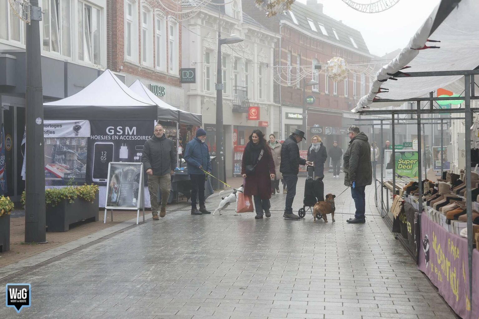 Gezellige winterse sfeer tijdens weekmarkt