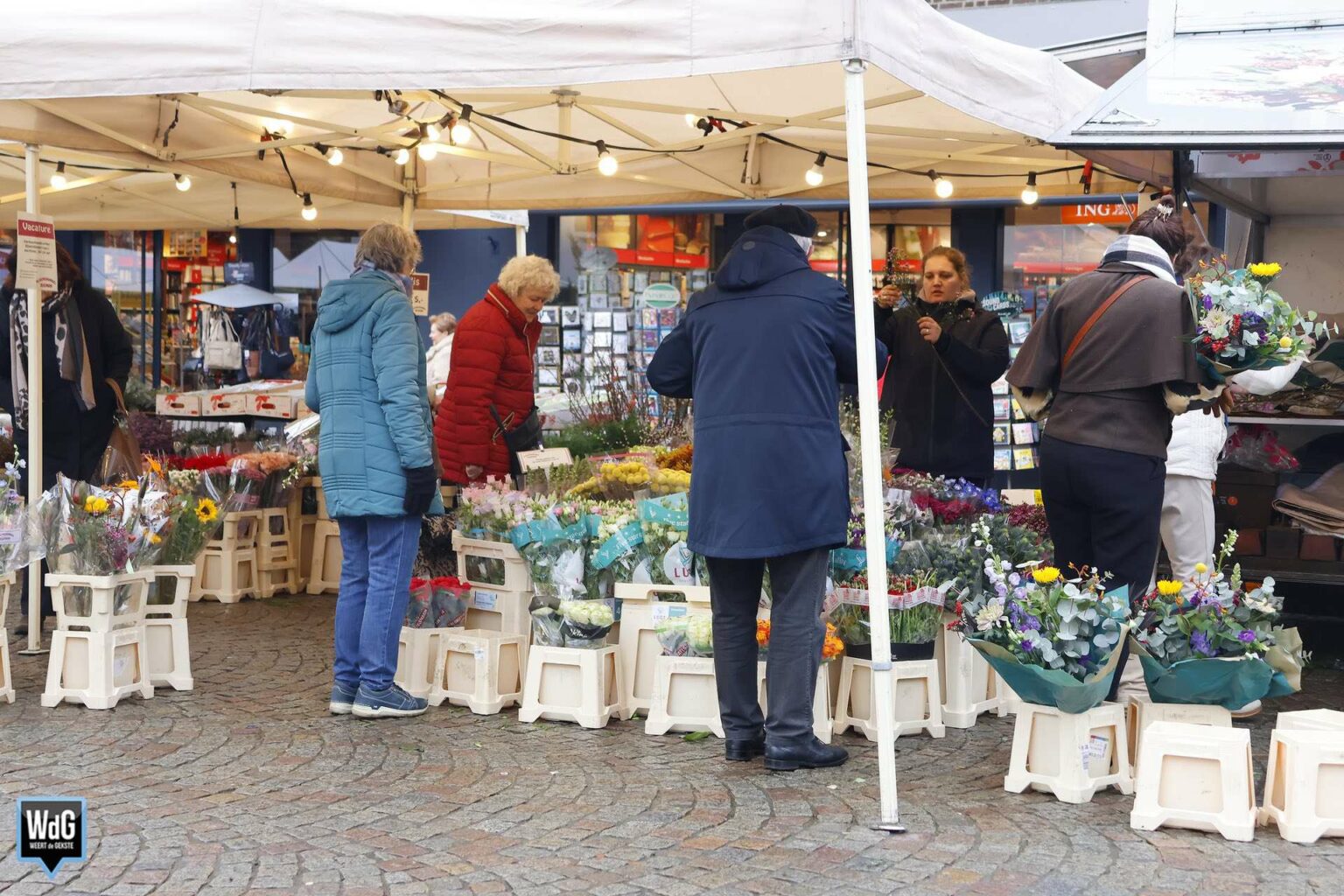 Eerste weekmarkt van het jaar in beeld