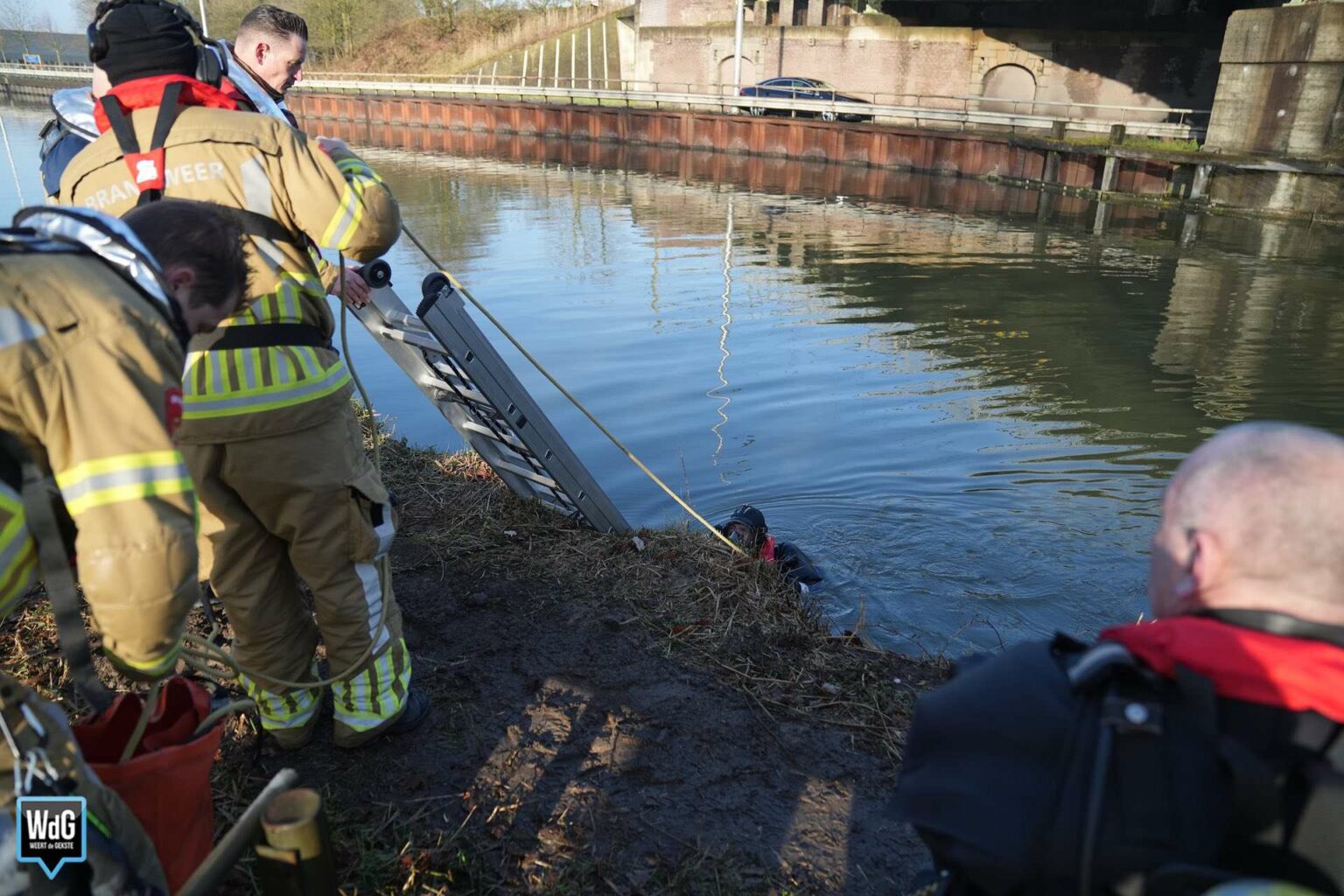 Zoektocht naar persoon in Zuid-Willemsvaart