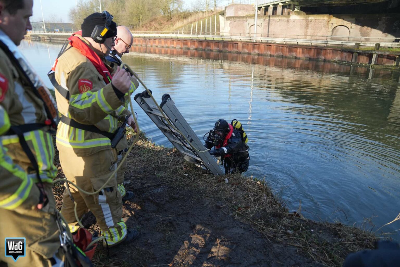 Zoektocht naar persoon in Zuid-Willemsvaart