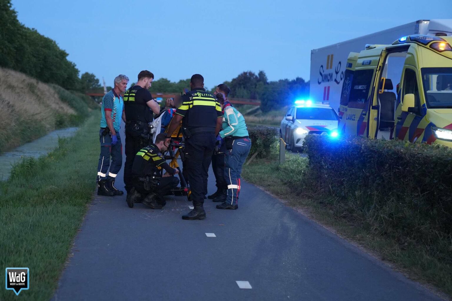 Politie houdt grote zoekactie na achtervolging in Weert