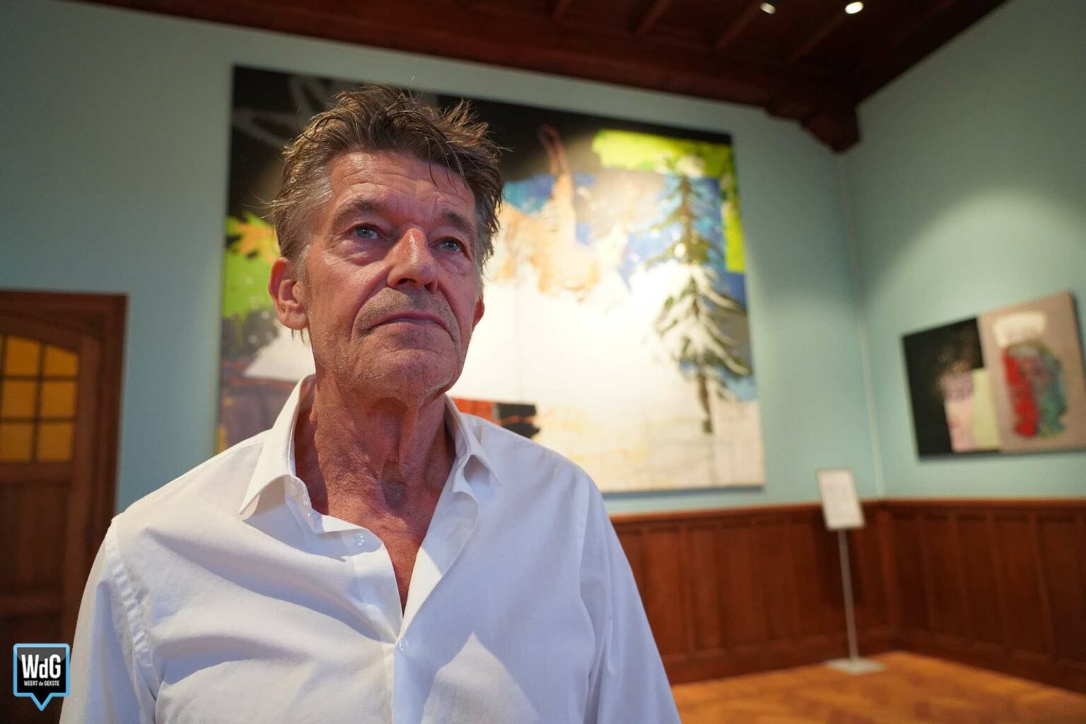 Museum W blijkt te klein voor officiële opening expositie Renier Vaessen