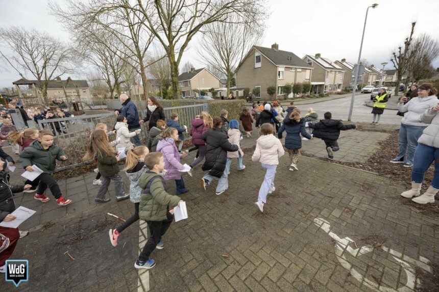 Sponsorloop Brede School Moesel voor Stichting Haarwensen