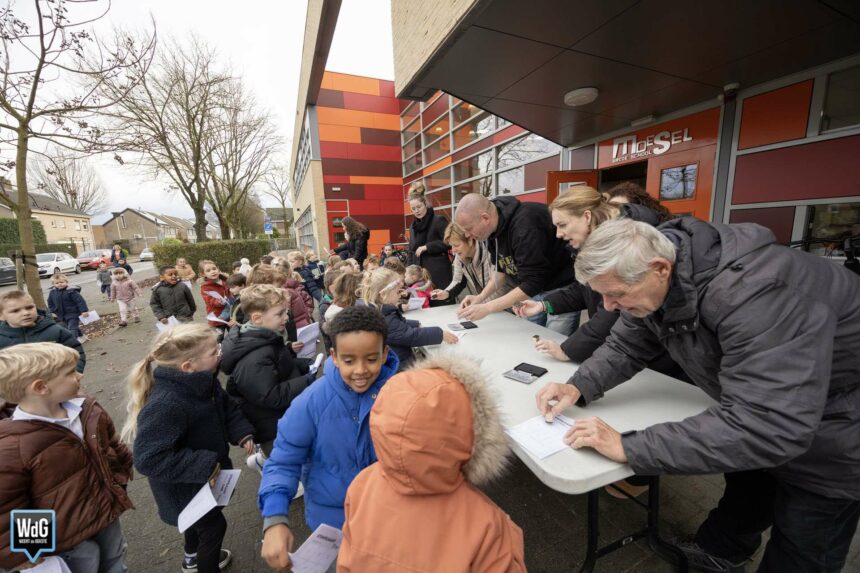 Sponsorloop Brede School Moesel voor Stichting Haarwensen